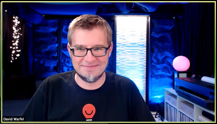 Time Zooms By – the language of light